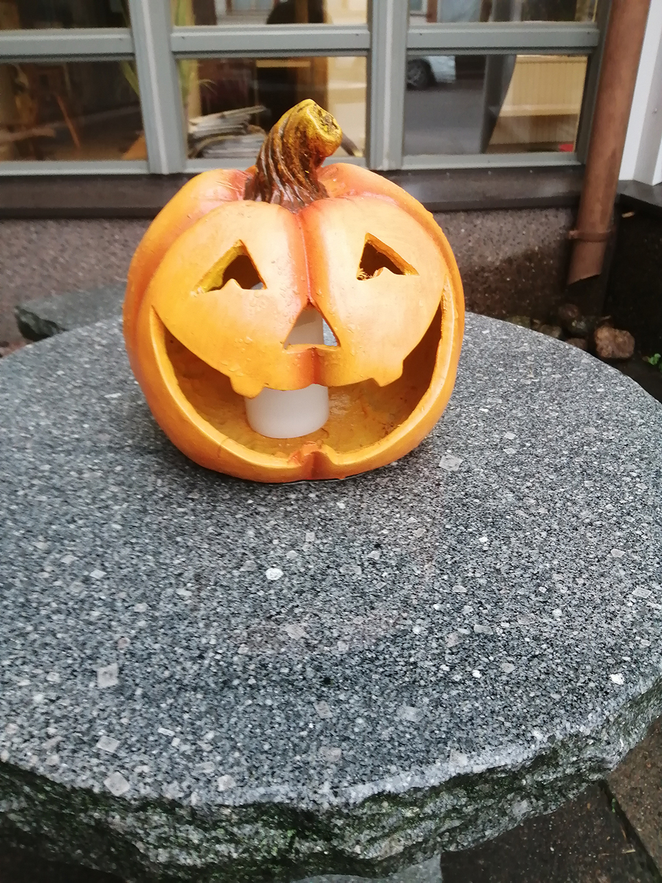 Glad måndag! 14-11-2022 | Debutsky's Blog – Inne i huvudet på en författare